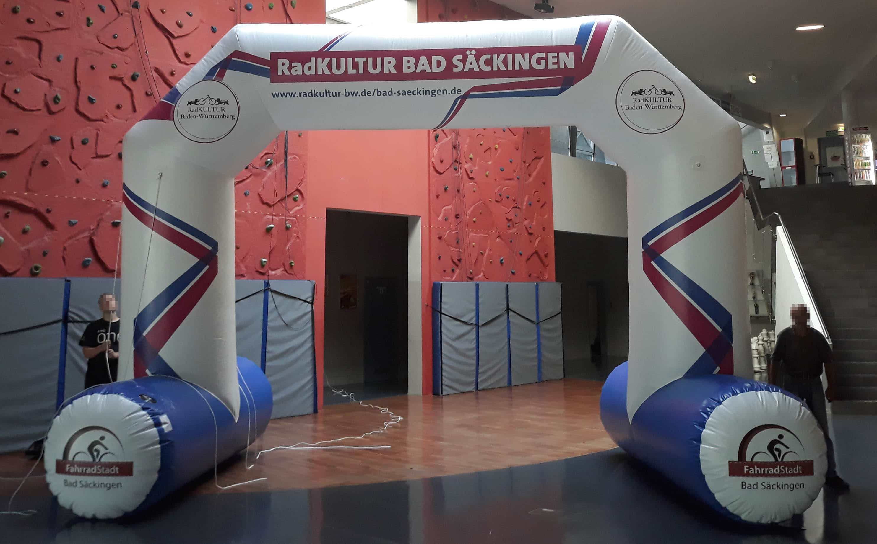 Aufblasbarer Torbogen mit T-Füßen • AIR promotion